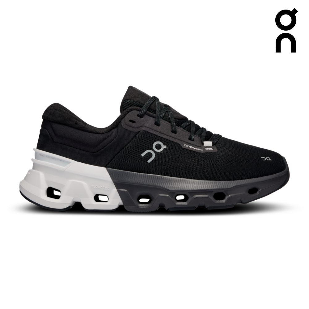 On Women Cloudflyer 5 - Black / White – Liv Activ